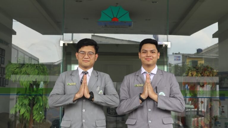 Beranda - Sekolah Tinggi Pariwisata Bogor