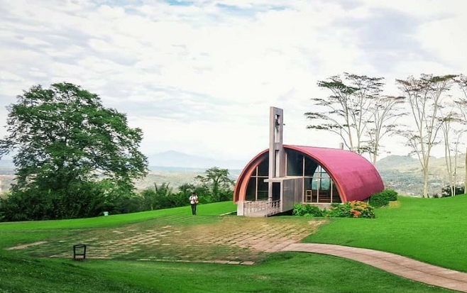 Destinasi Wisata Natal Mempesona di Indonesia dan Dunia